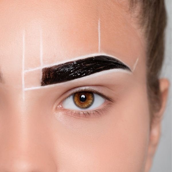 Lash & Brow Training Courses | Fully Accredited | Suzanne Egan Academy